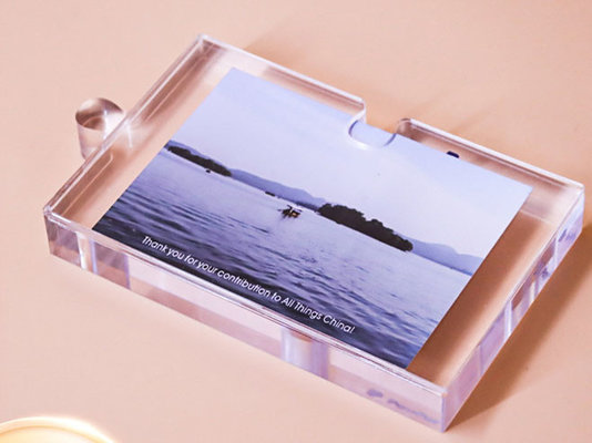 Custom Sized Assorted Modern Acrylic Frames Transparent Acrylic Photo Frame